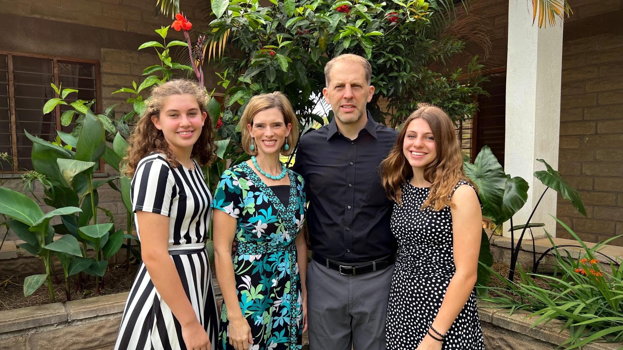 Dan and Angie Huffstutler – Whitneyville Bible Church